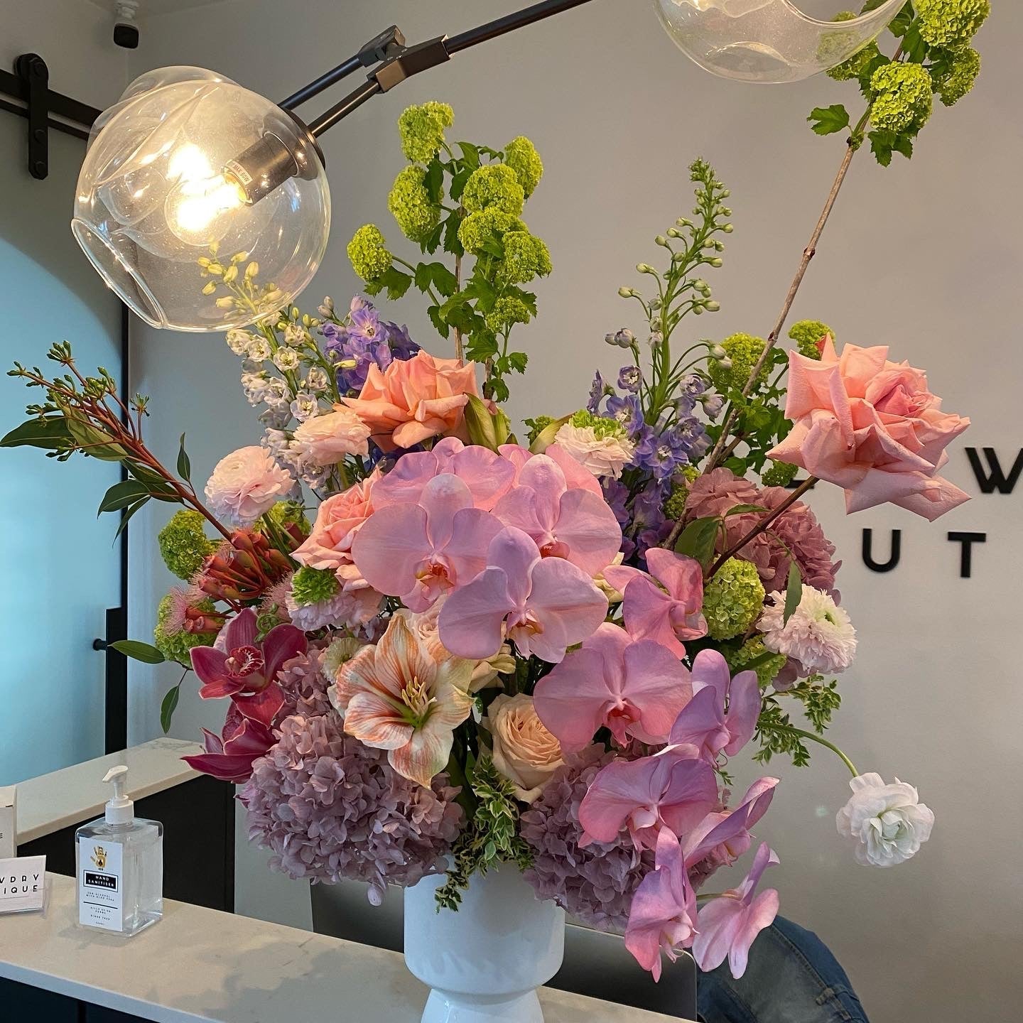 Unleash the Beauty of Flowers in Sydney and Double Bay with Bless Flow ...